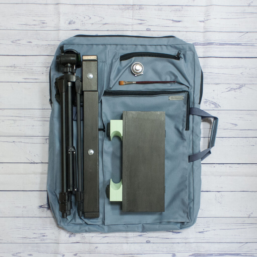 Plein air backpack. Large – art-lifehack